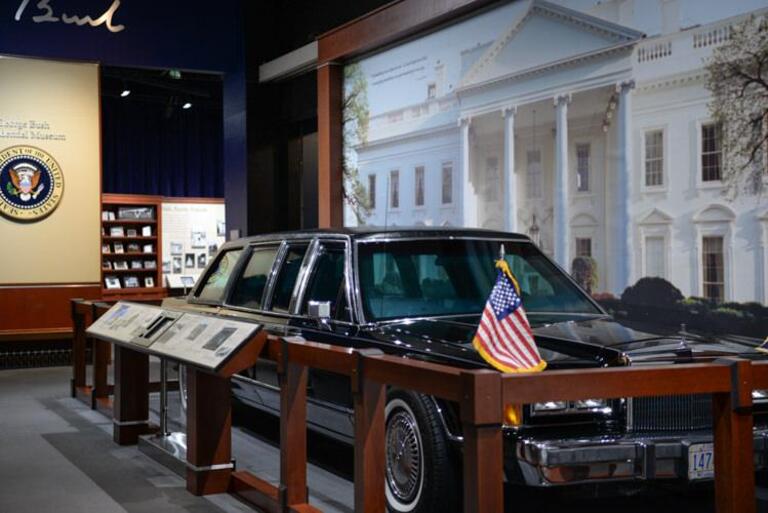 US Presidential Seal Podium Plaque
